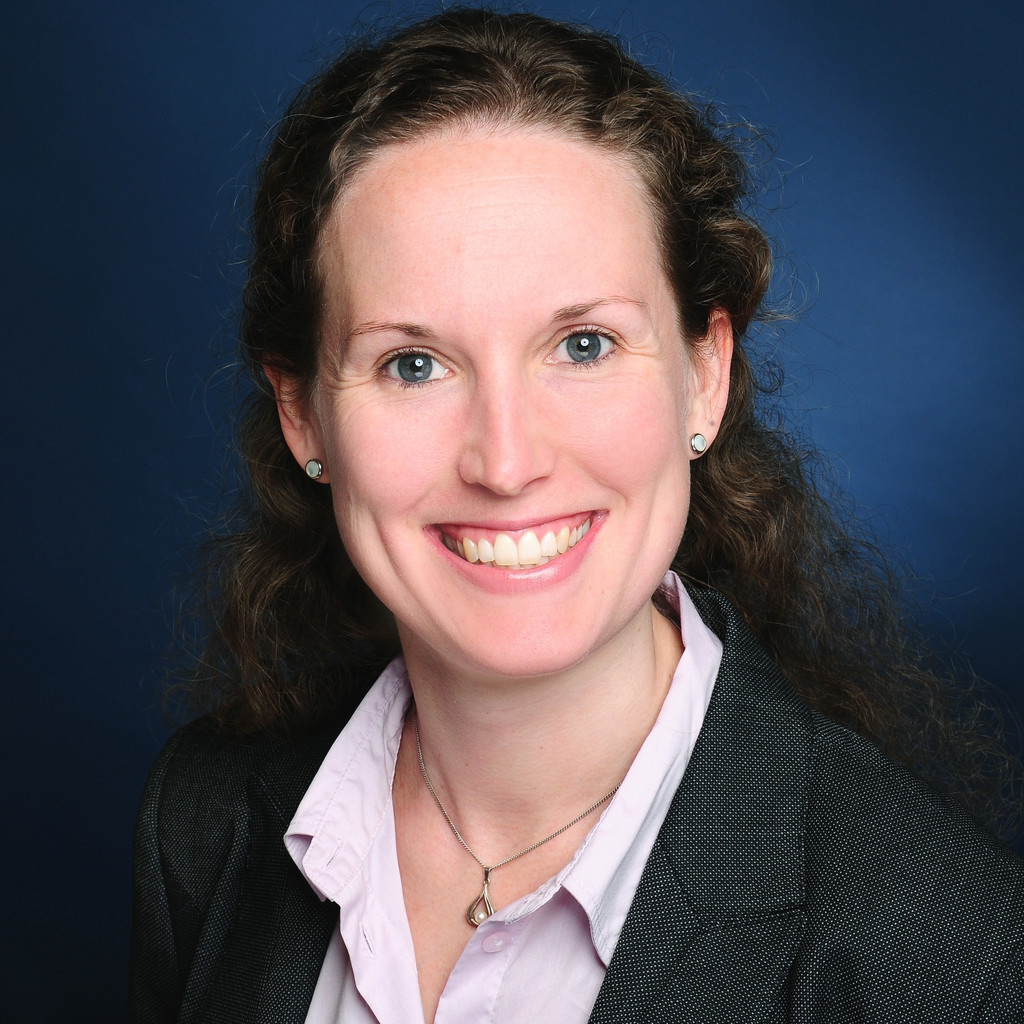 Jessica Thomsen - Mitarbeiterin im Blühpakt Bayern - Bayerisches ...