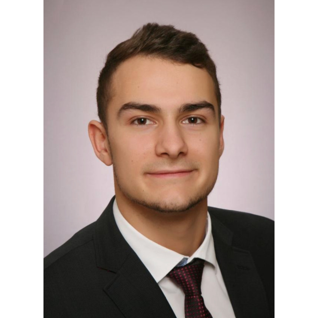 Dominik Lotz - geprüfter Betriebswirt IHK - IHK Südthüringen | XING