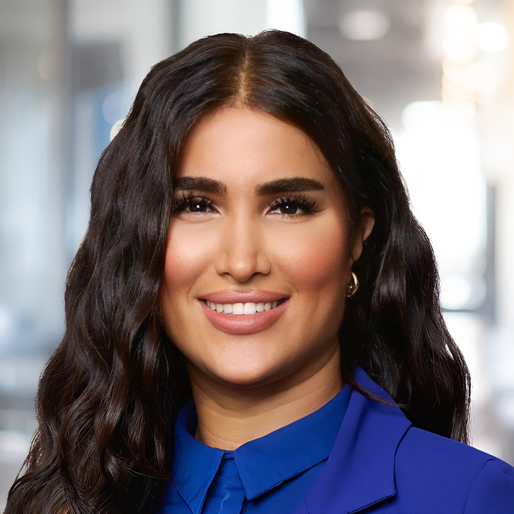 Marwa Findik - Customer Service Manager - Porsche AG | XING