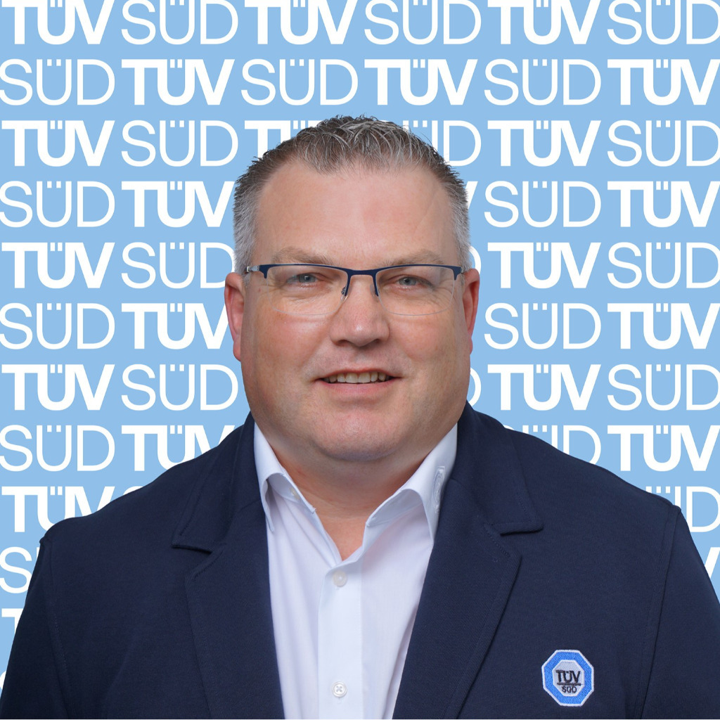 Florian Deetz - Vertriebsleiter - TÜV SÜD Auto Partner GmbH | XING