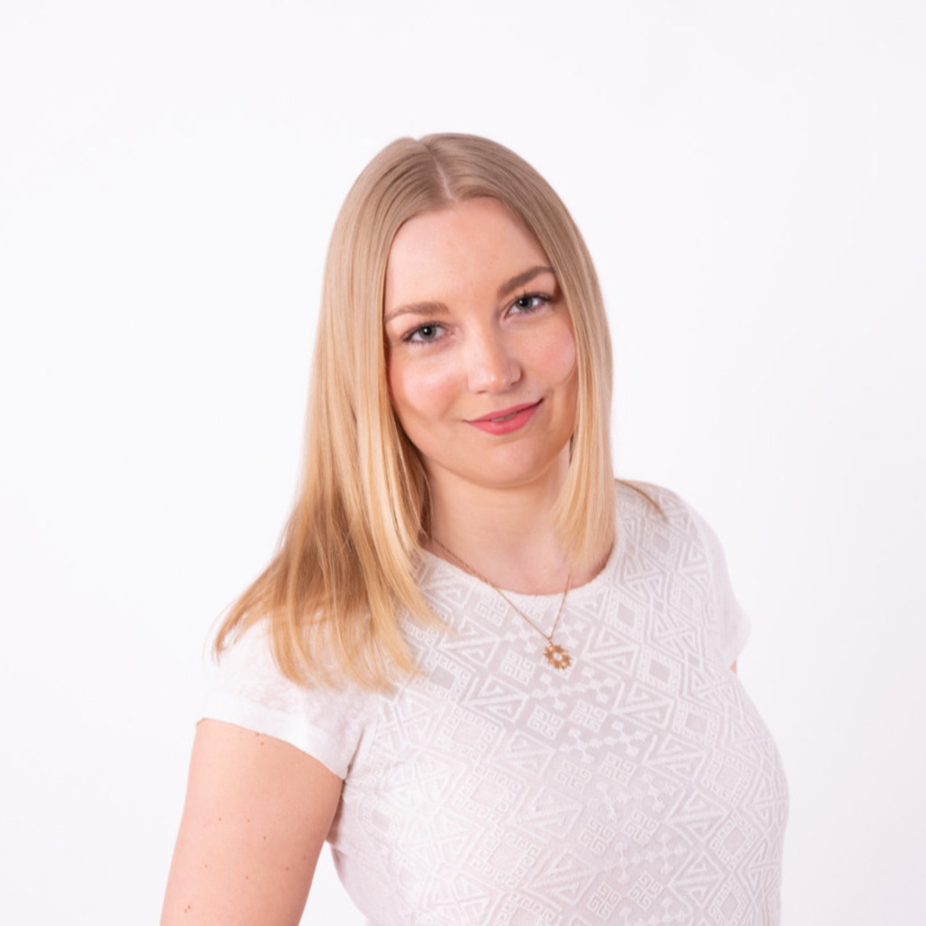 Michelle van Noven - Personalsachbearbeiterin - Hochschule für ...