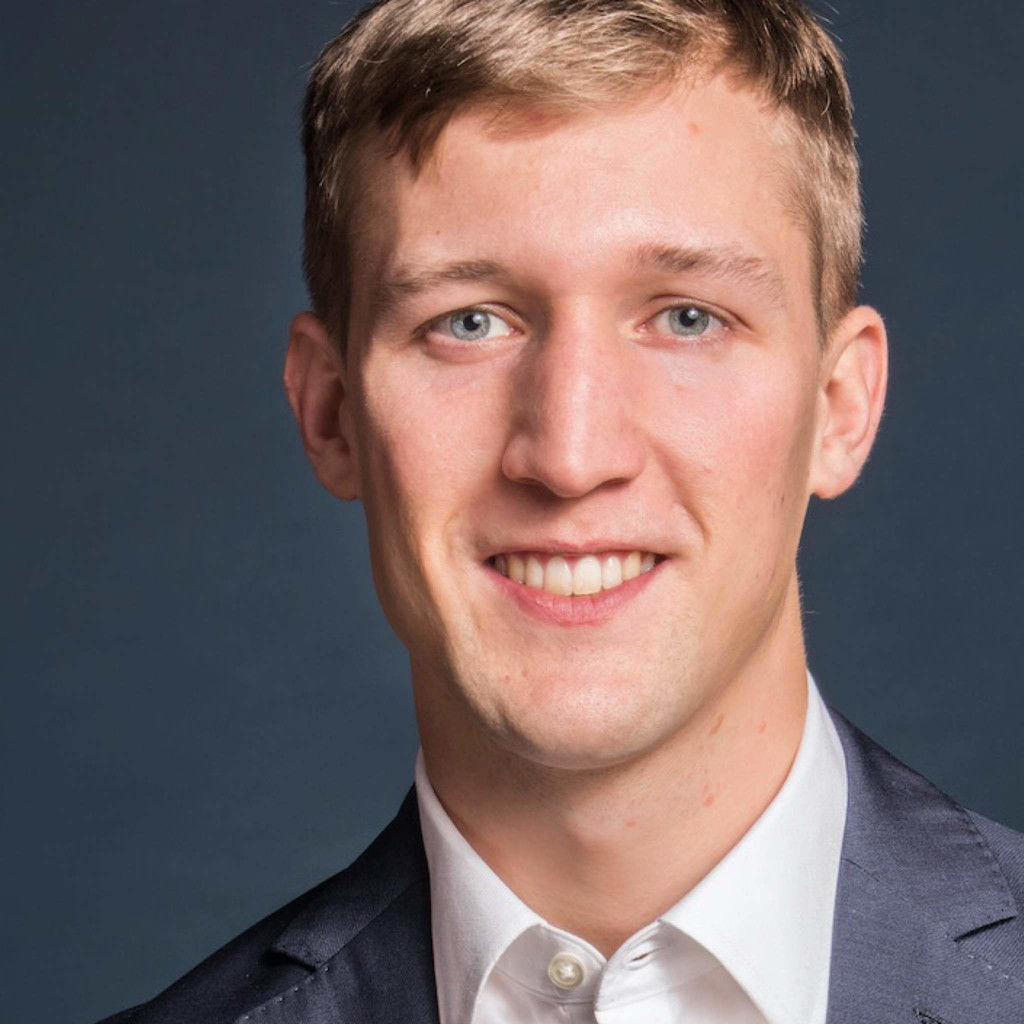 David Henninger - Finance & Business Controller - LUG aircargo handling ...