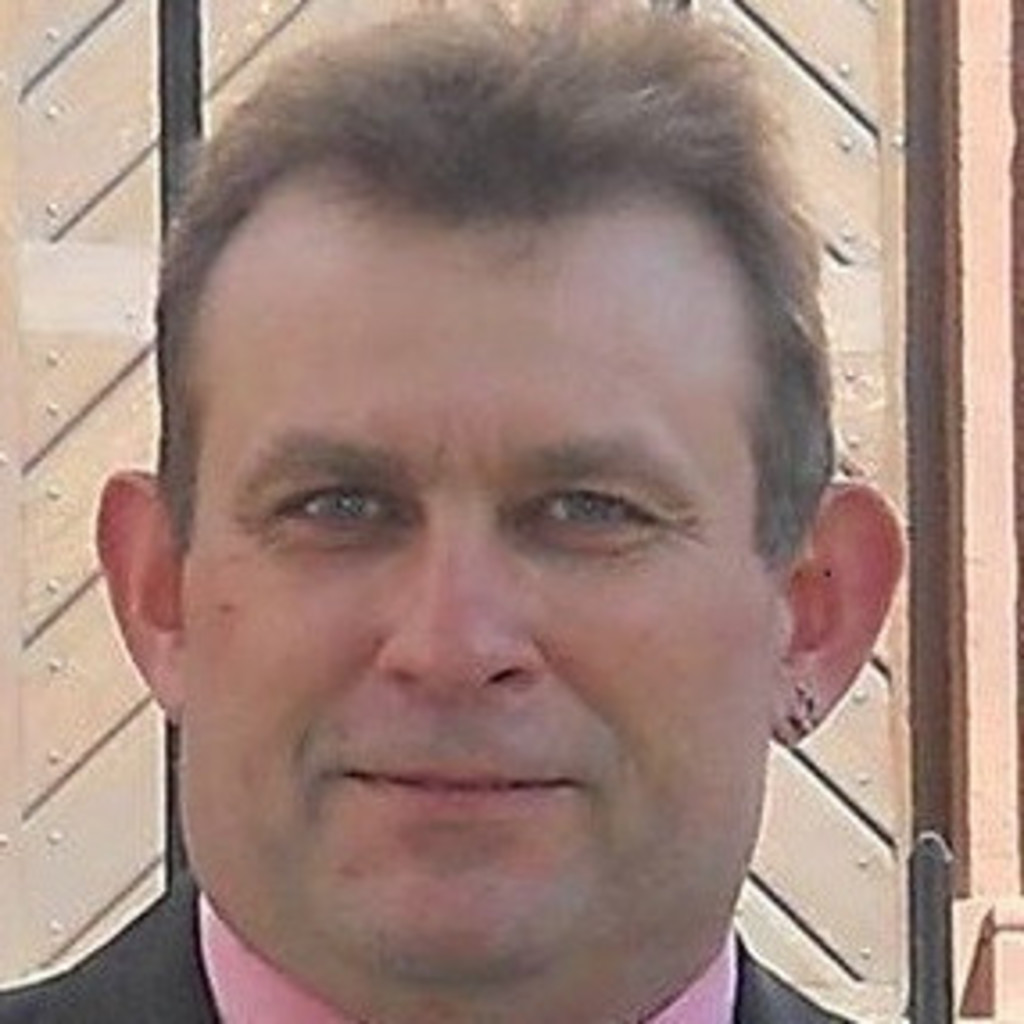 Michael Hoppe - Baumanager - Instone Real Estate Development GmbH | XING