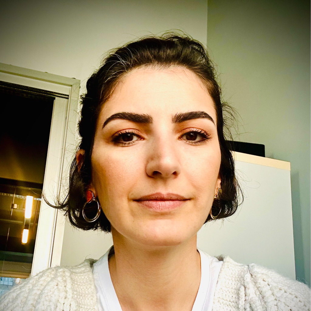 Ferda Gokser - Marketing specialist - Saale Möbel GmbH | XING