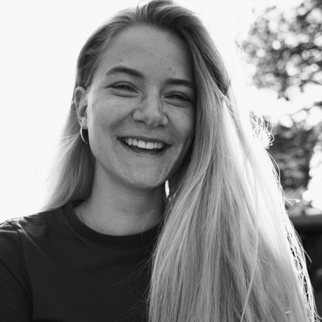 Nicola Zoudlik - People & Culture Manager - junglück GmbH | XING