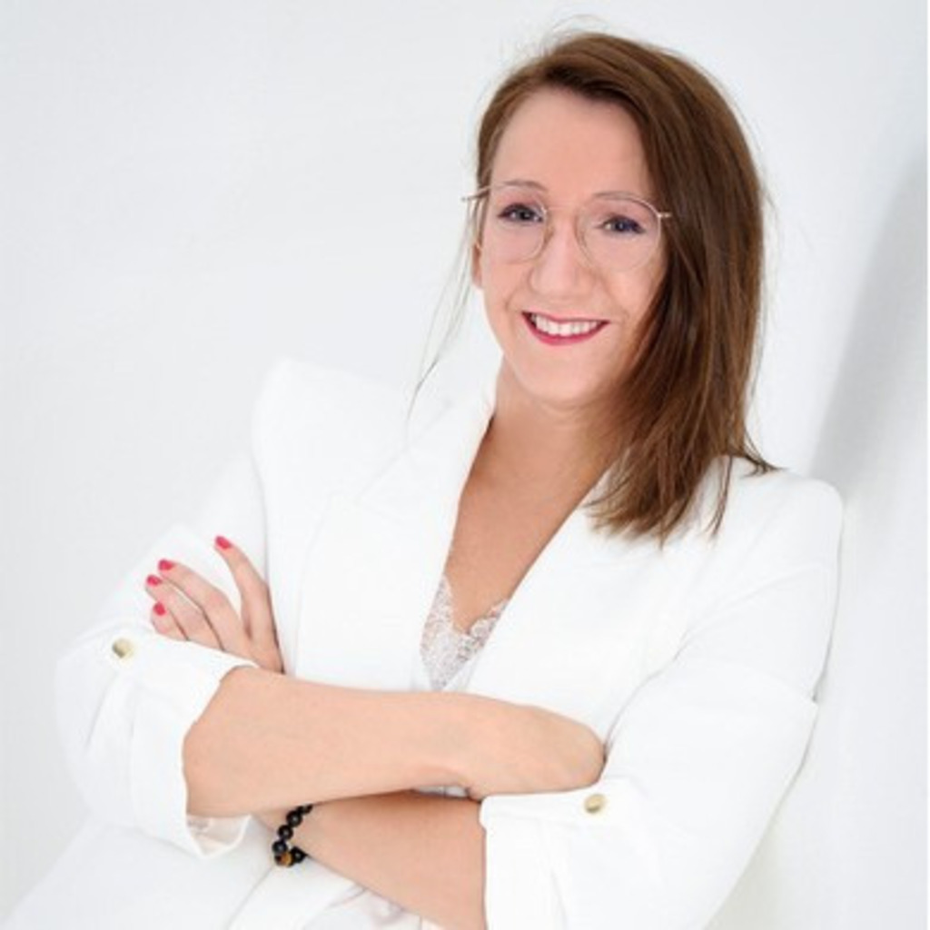 virginie FUNDARO: Ausbildung und Berufserfahrung | XING