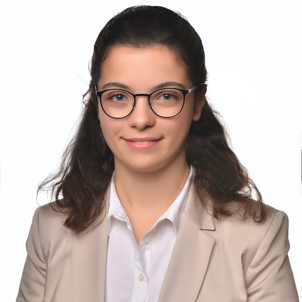 Ilayda Tufan - Business Administration with Informatics - Fachhochschule Südwestfalen | XING