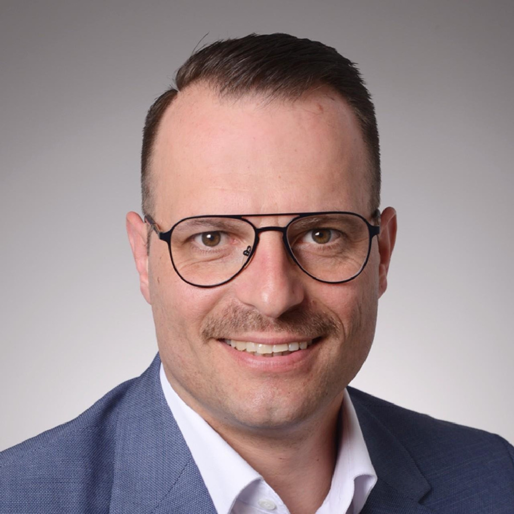 Jan Benz - Director Sales Germany - Schwarzmüller Deutschland GmbH | XING