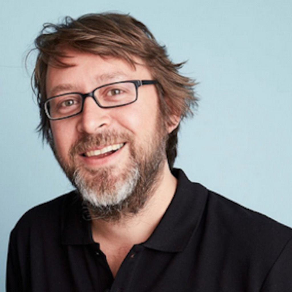 Philip Gnadt - Regie, Kamera, Schnitt - Substanz Film | XING