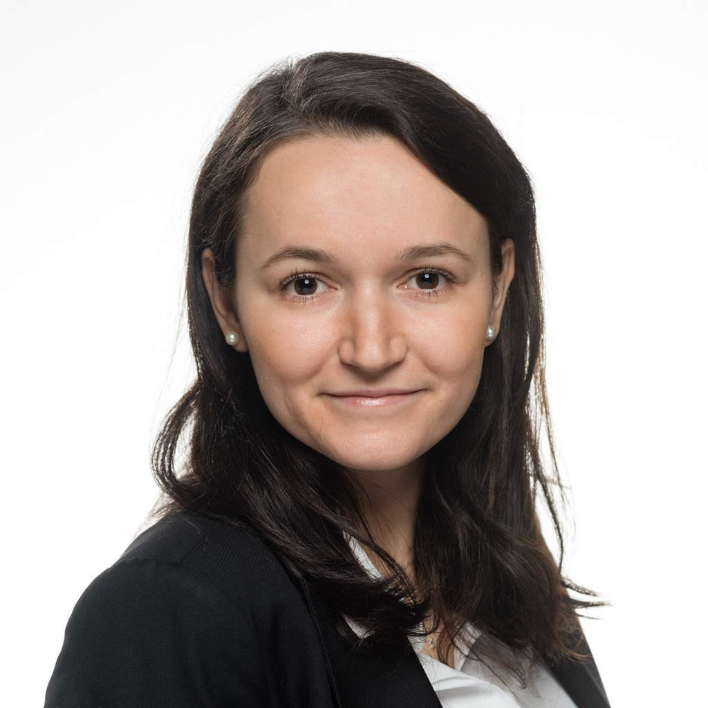 Dipl.-Ing. Elka Xharo - Academic Expert and Lecturer - FH Wien der WKO ...