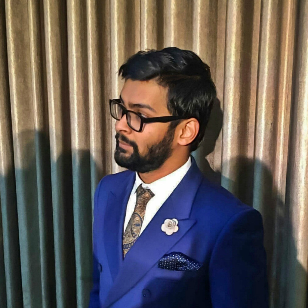 Irad Mustafa - Development Economics and International Studies - FAU ...