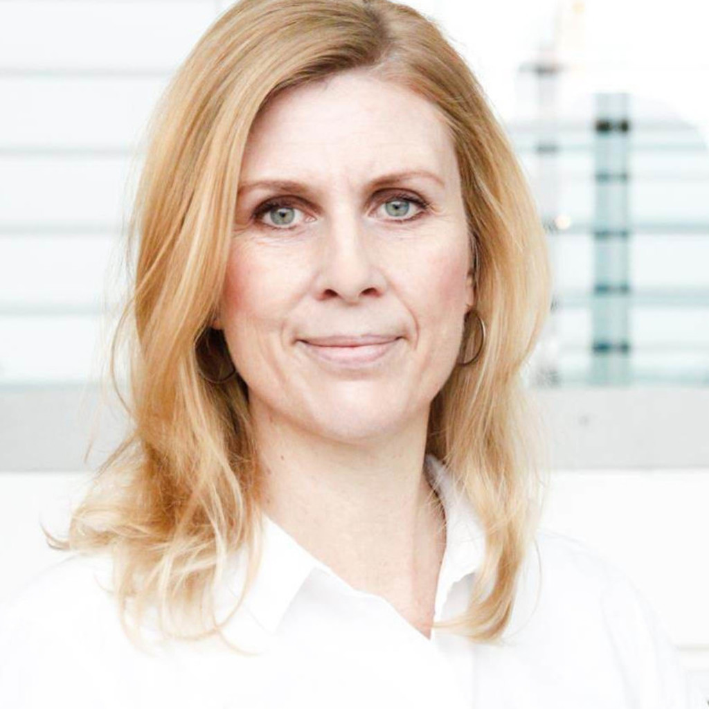 Stephanie Moll - Teamleitung Mediaeinkauf - Jost von Brandis Service ...