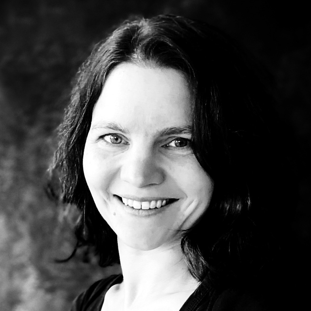 Sarah Dischinger - Grafik-Designerin - Sarah Dischinger | XING