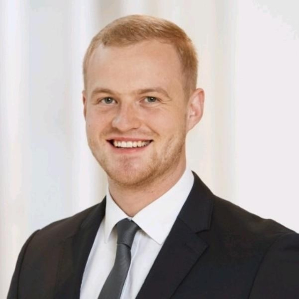 Jonas Jürgens - Senior Associate PwC | Advisory Deals | Valuation, Modeling & Analytics - PwC ...