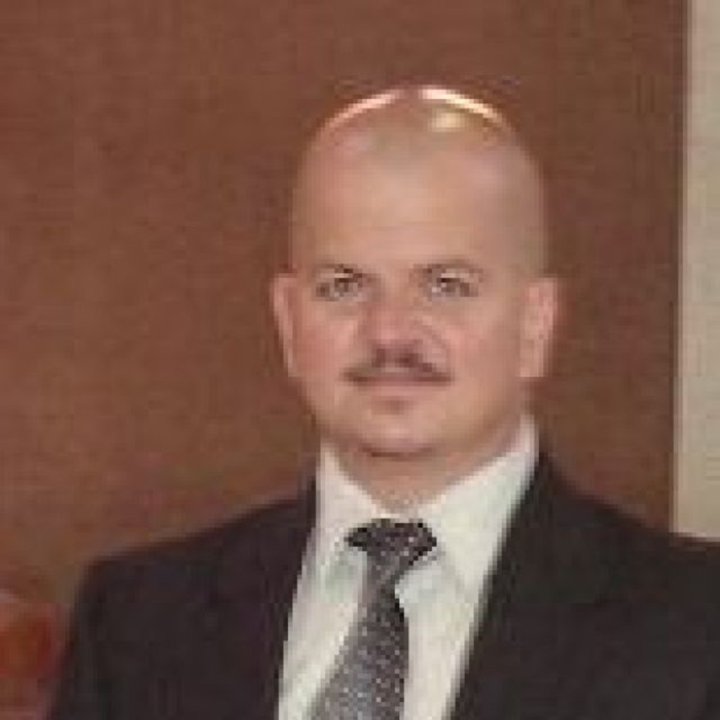 Marco Benavides - Consultant - Marco Benavides Ferlini | XING