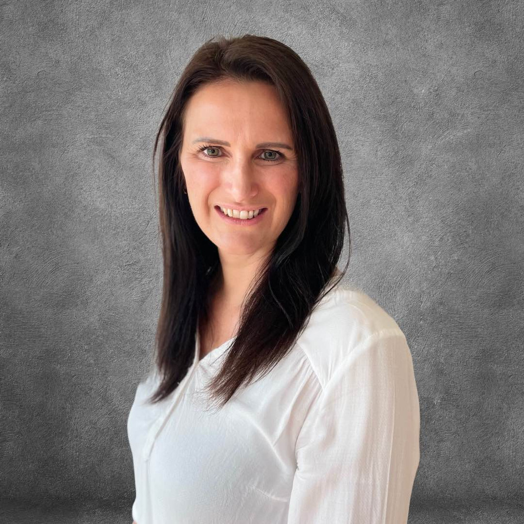 Anne Scheucher - Head of Office - Ozonos GmbH | XING