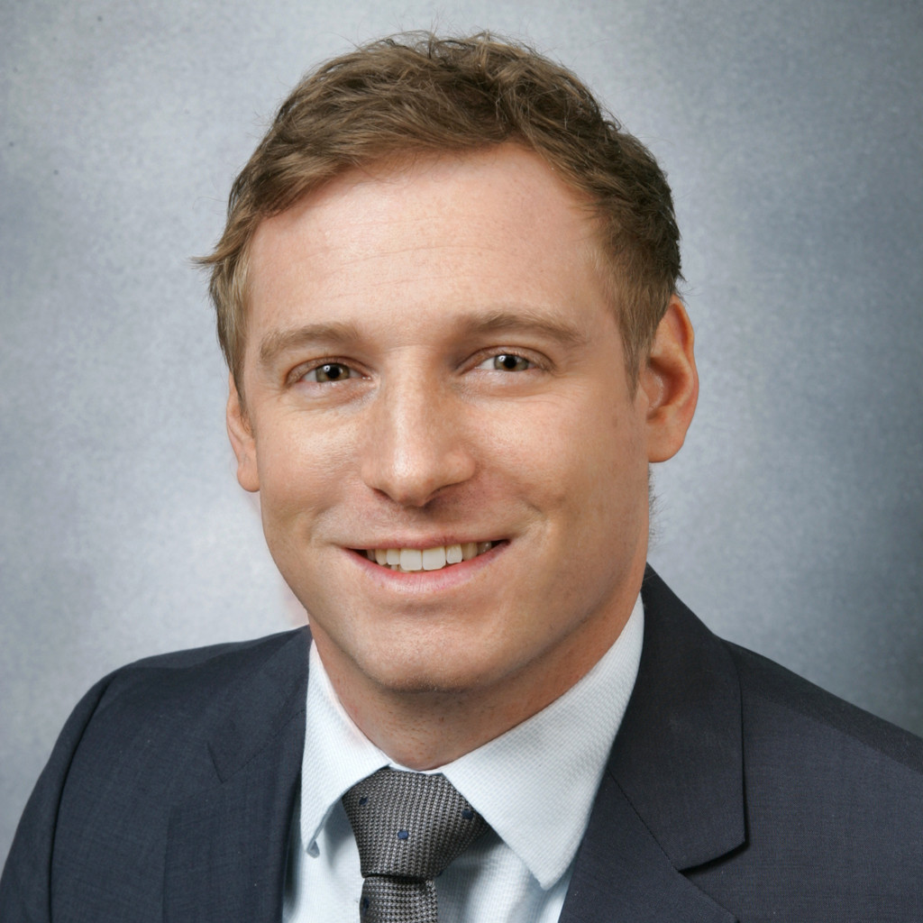 Alexander Geer - BWL/Internationale Beziehungen - Universität Bayreuth ...