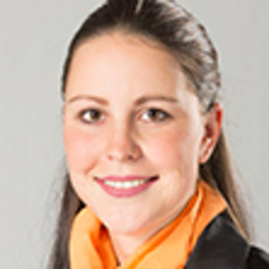 Lisa Schmidt - Kundenberater - Volksbank Halle (Saale) eG | XING