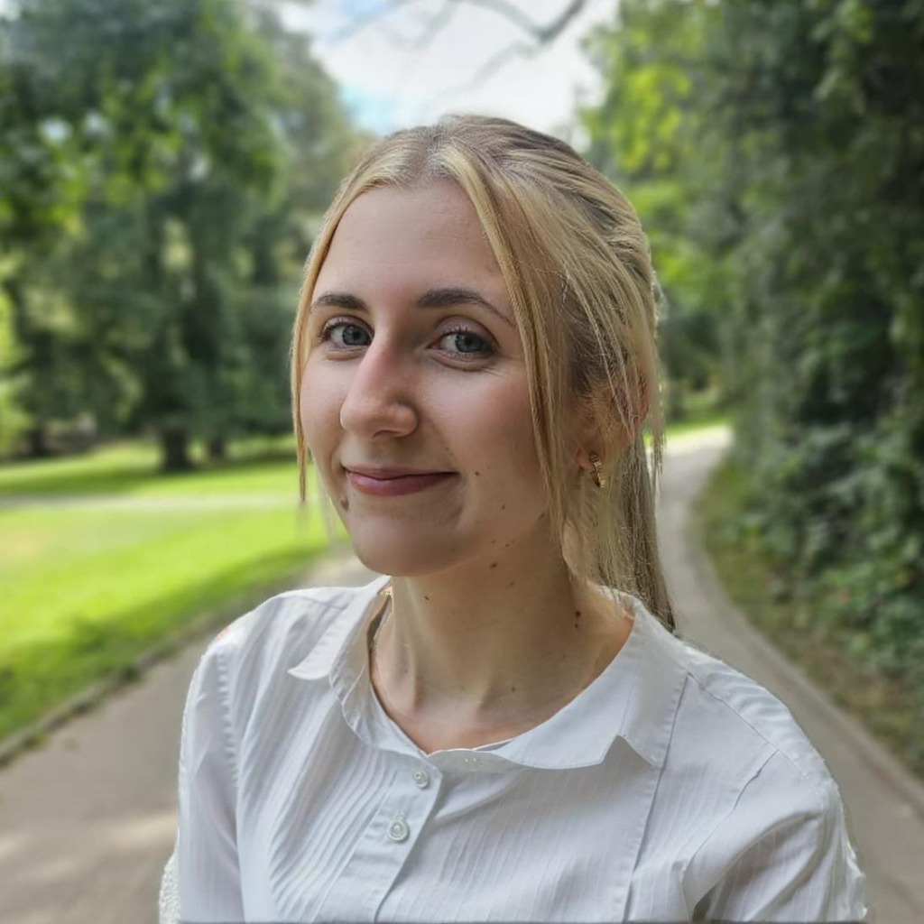 Michelle Elias - Studentische Hilfskraft - Systemmedizin der Leber ...