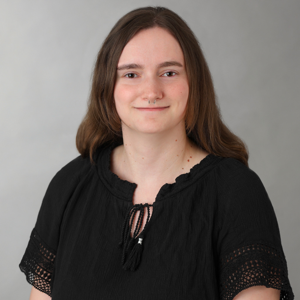 Julia Unterseher - Technischer Zeichner - FERCHAU | XING