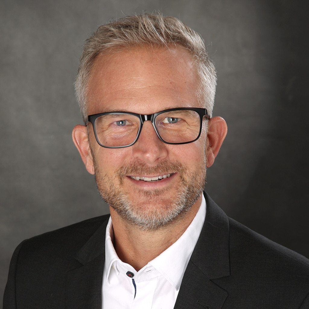 Torsten Mertens - Leiter Qualitätsmanagement Porsche Motorsport - Dr ...