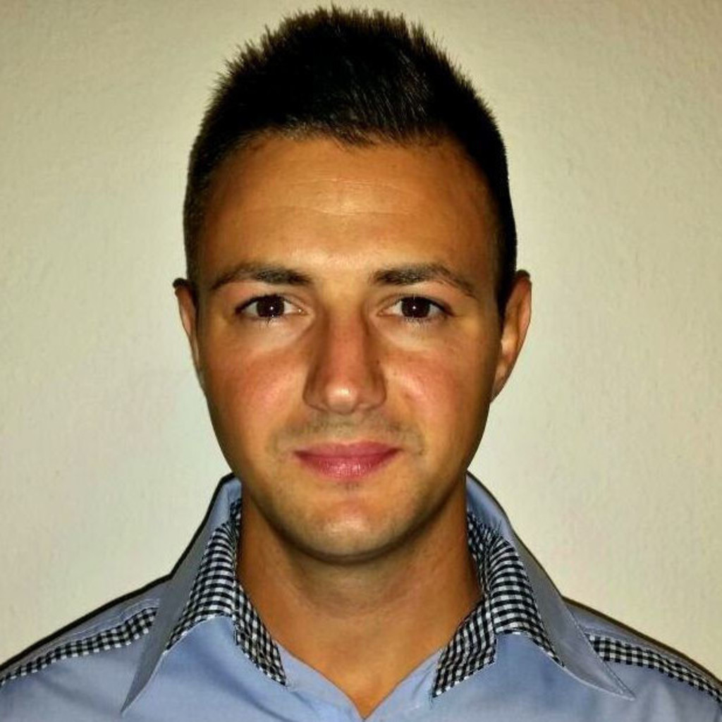 Paul Rosenau - Geprüfter Meister für Schutz und Sicherheit - IHK ...