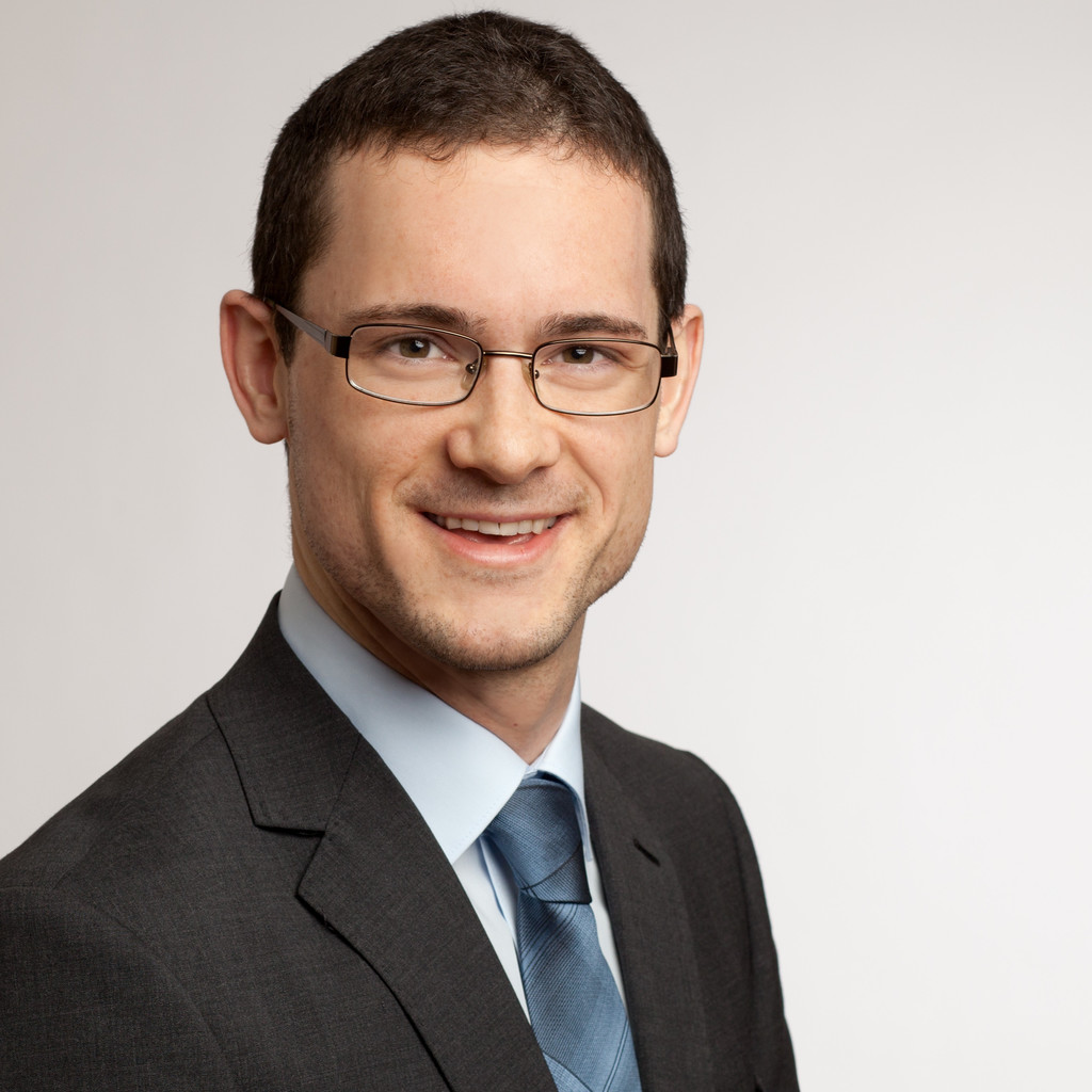 Dr. Timo Schmidt - Produktmanager Product Plannung Essential Healthcare ...