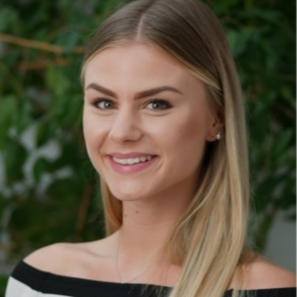 Jacqueline Winter - Referentin Fachbereich Gebühren - Berufsrettung ...