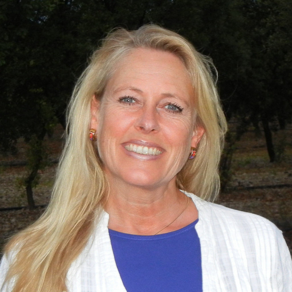 Stephanie Baus - Augenoptikerin - Fielmann | XING