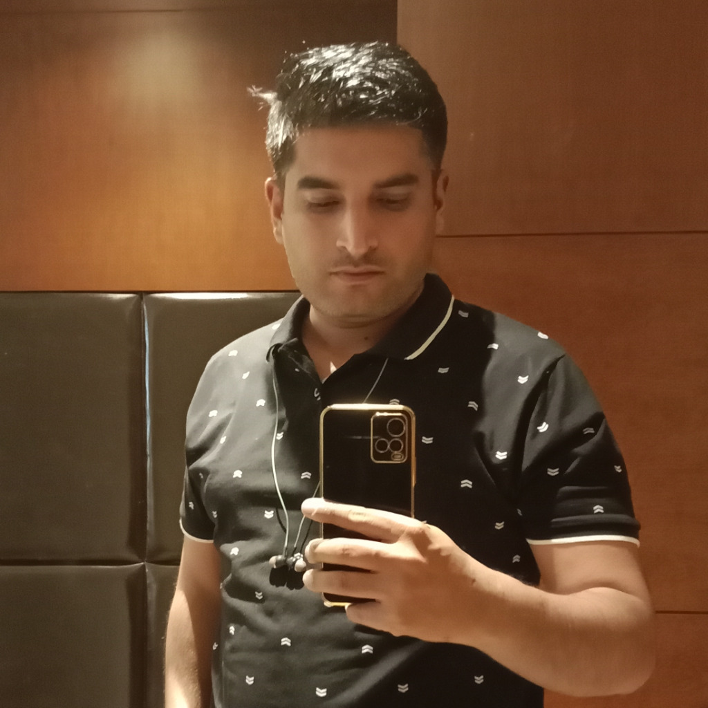 Pravesh Verma - Store Manager - Max lifestyle landmark group | XING