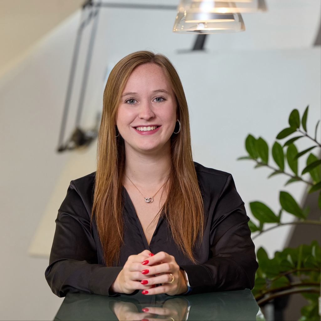 Rebecca Nottbusch - Stellvertretende HR-Managerin - KMH-Kammann ...