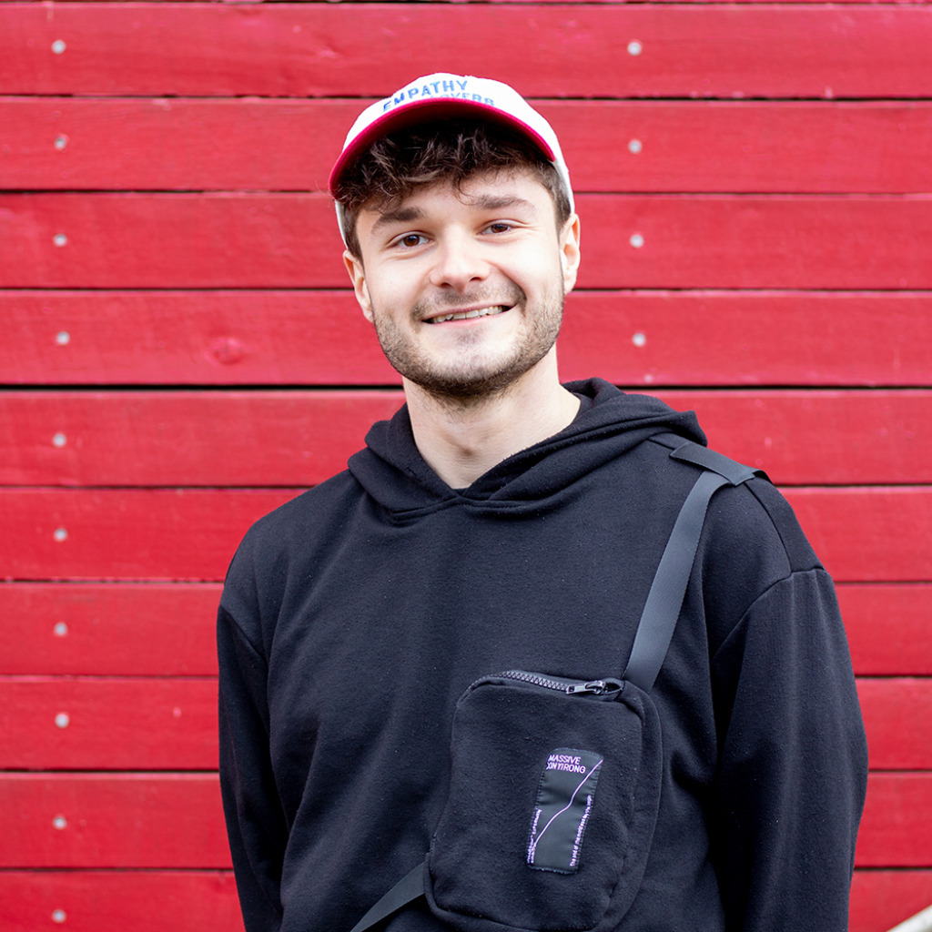 Steffen Raab - Kaufmann für Büromanagement - Eichenhaus AG ...