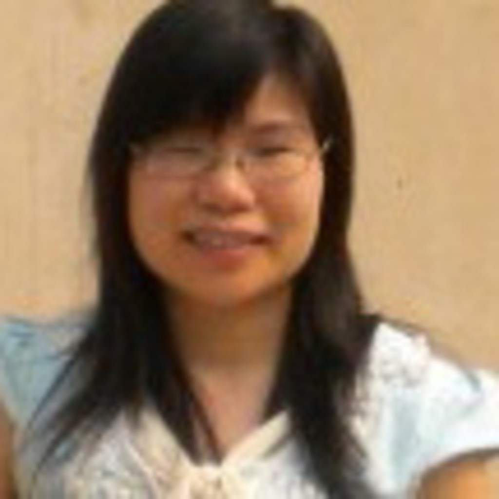 Anne Zheng - Salesmanager - He Yi (Fan Lueng) garment manufacturer ...