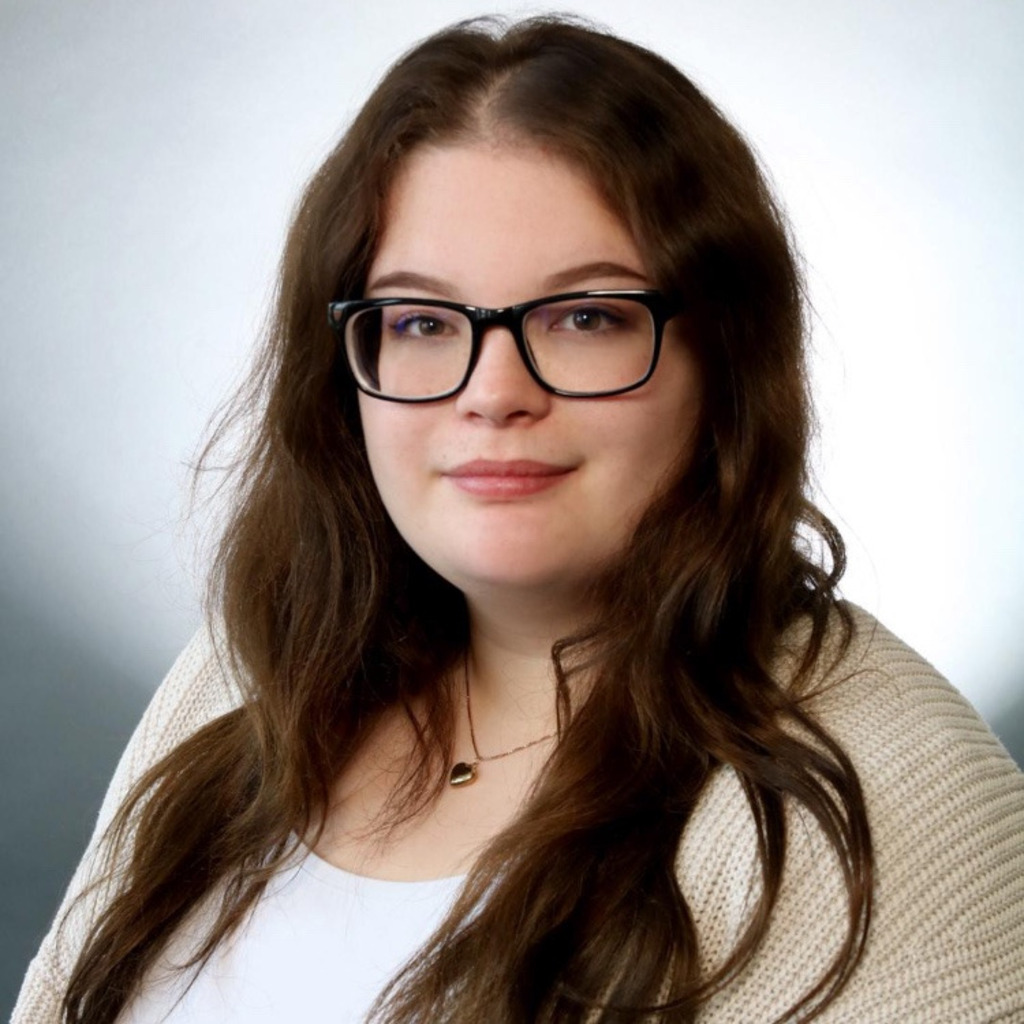 Finnja Rost - Serviceassistentin - Hugo Pfohe GmbH | XING