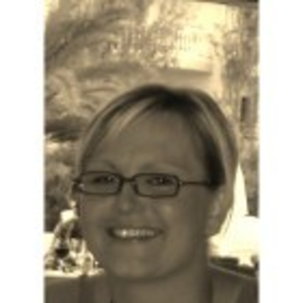 Nicole Müller (Seide) - Bürokauffrau - ante-holz GmbH & Co. KG | XING