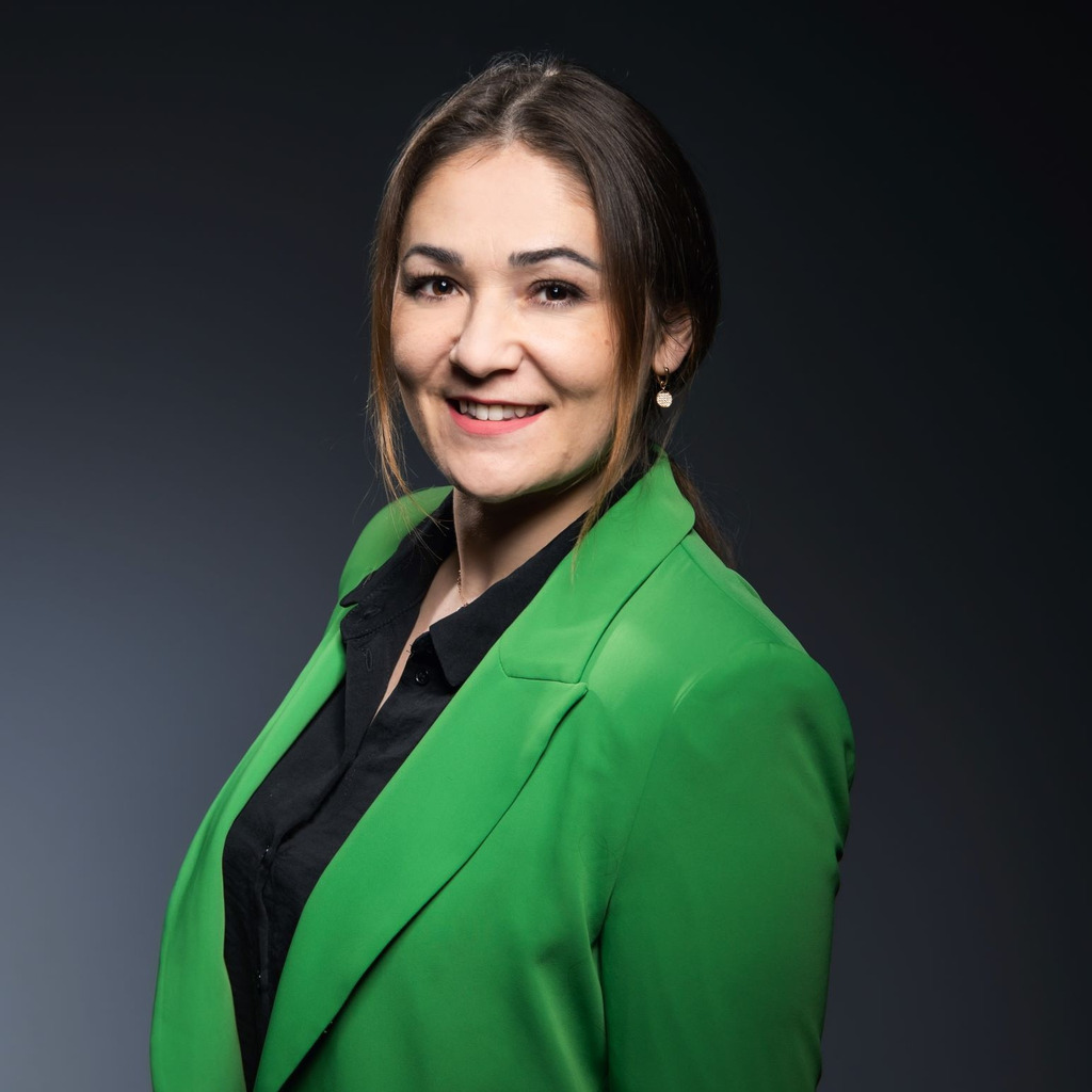 Angela Allgeier-Bauer - Leiter Verkehrsstationen 2.2 , DB InfraGO AG ...