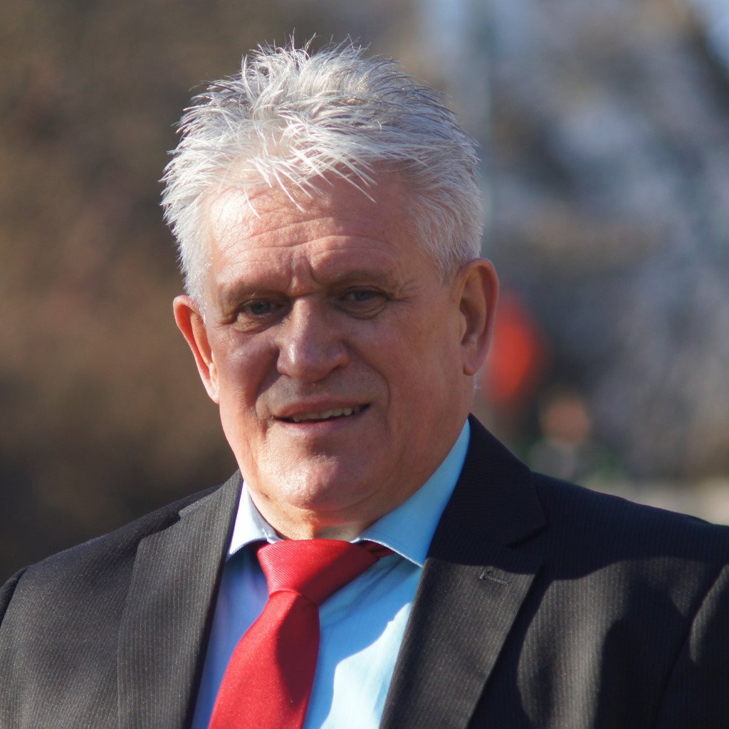 Michael Graf in der Personensuche von Das Telefonbuch