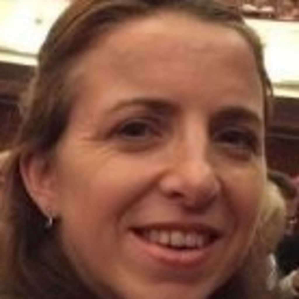 Fiona van der Werf-Macken - Product Manager - Thomson Reuters | XING