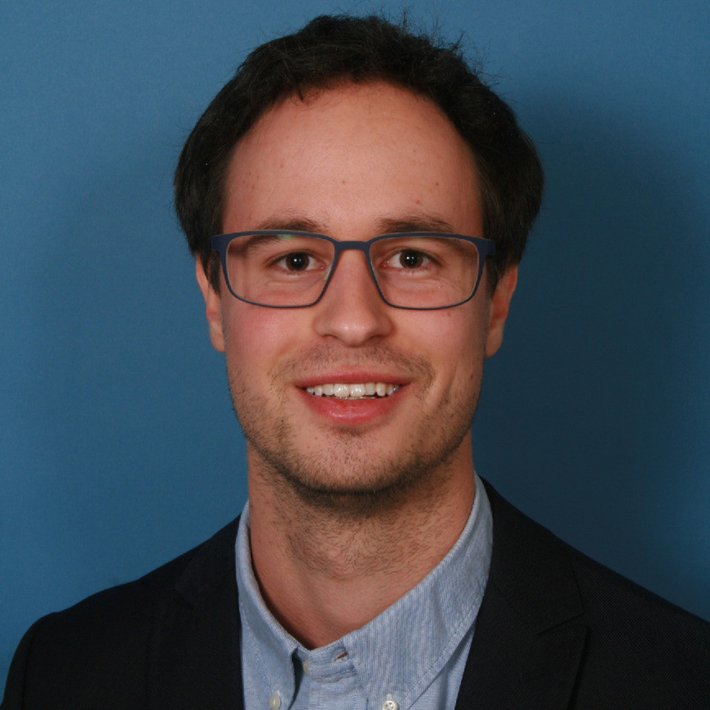 Philipp Hahn - Manager Industrial Participation/Program Defence - Moog ...