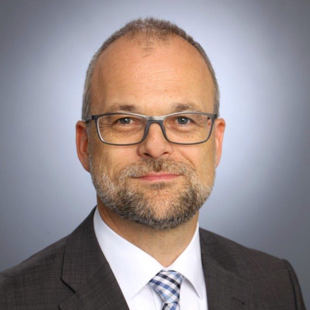 Dr. Richard Rau - Hauptabteilungsleiter (Vice President) - BMW Group | XING