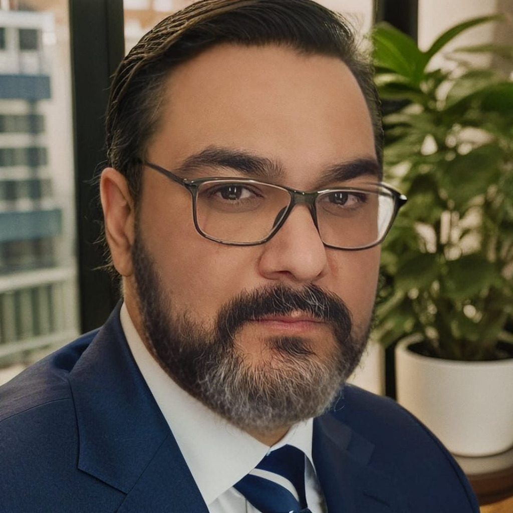 Emiliano Pishaj - TechLead | Principal Software Engineer | IT-Dozent ...