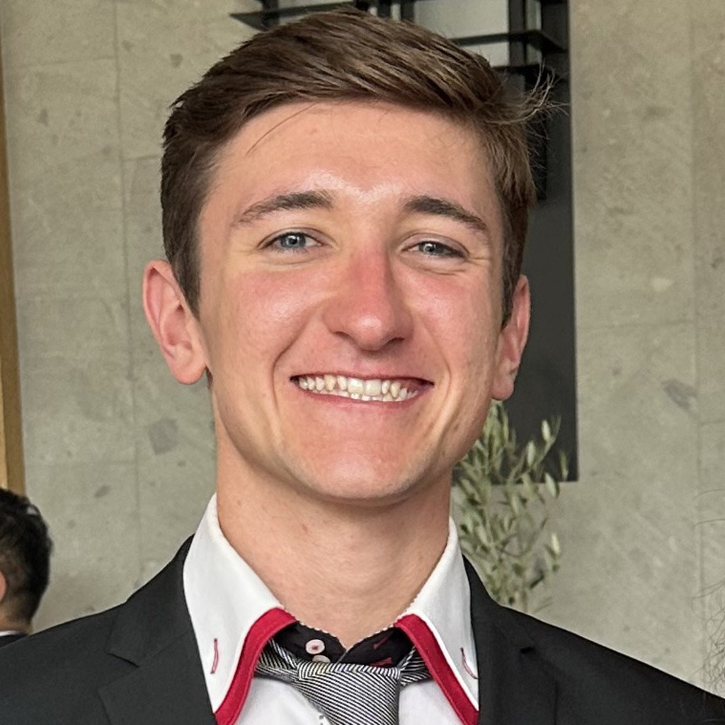 Christopher Moravec - Bar Manager - Big Lemon Bar | XING