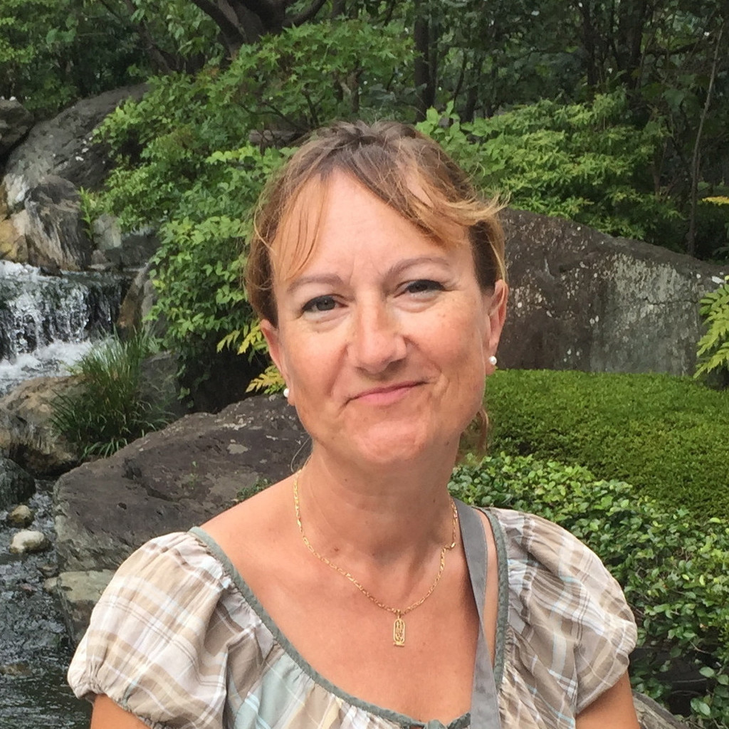 Isabelle Lachiche - Directrice - Avec Adresse | XING