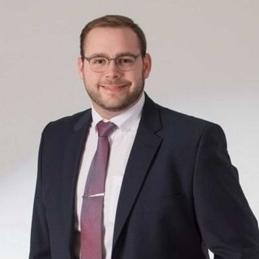 Felix Suppa - Versicherungsmanagement - Deutsche Versicherungs-Akademie | XING