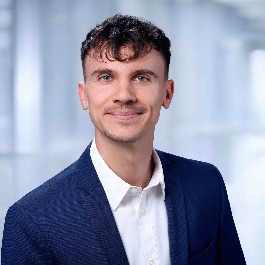 Tim Träger - Kundenbetreuer - Firmenkunden - R+V Versicherung | XING