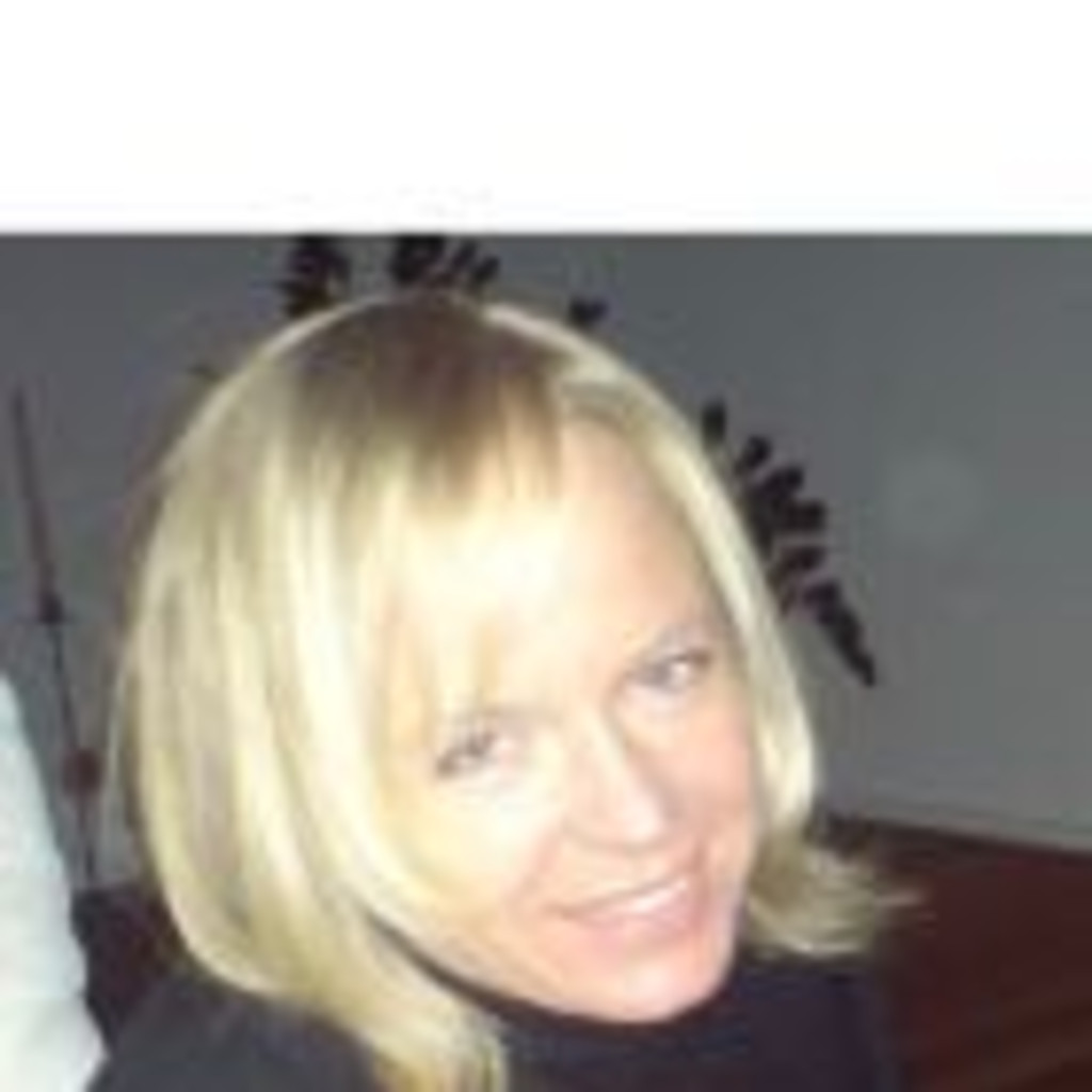 Birgit Reinhardt - Finanzbuchhaltung / Einkauf - EWS Pulverbeschichtung | XING