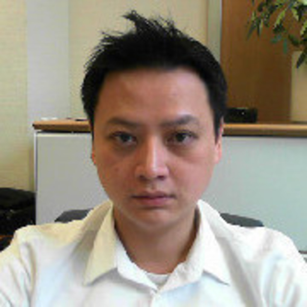 Long Quach - Director - UBS AG | XING