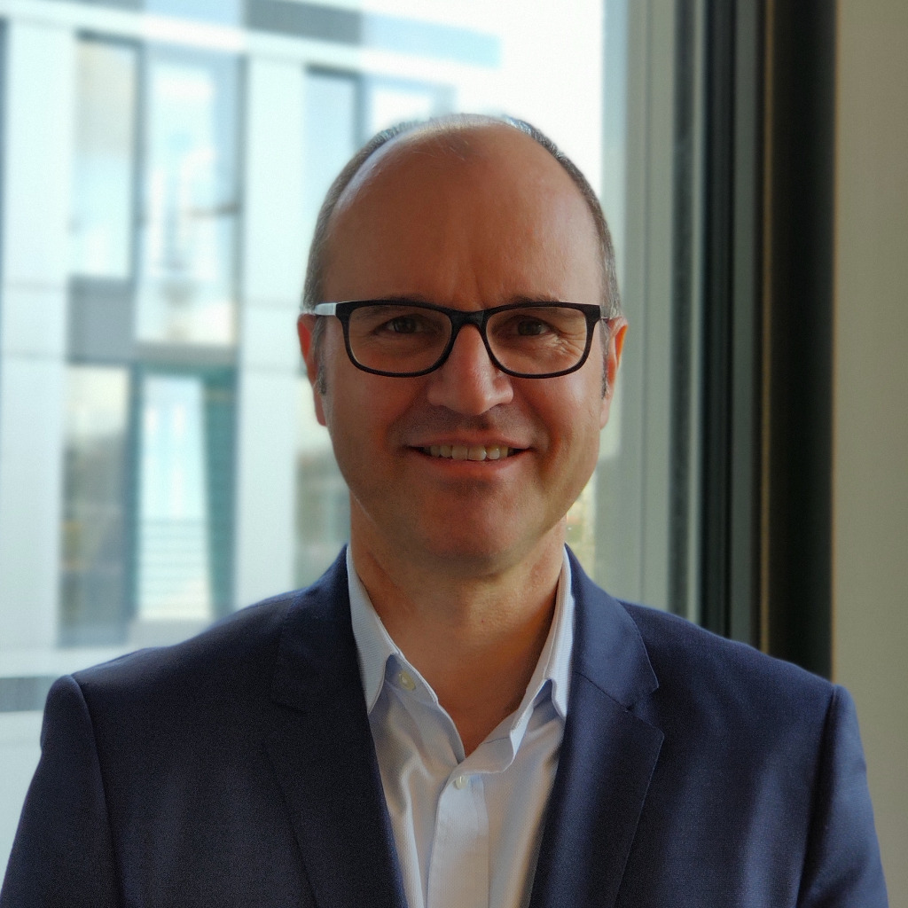 Oliver Brinks - Senior Director Finance - Brightpoint Fund Services ...