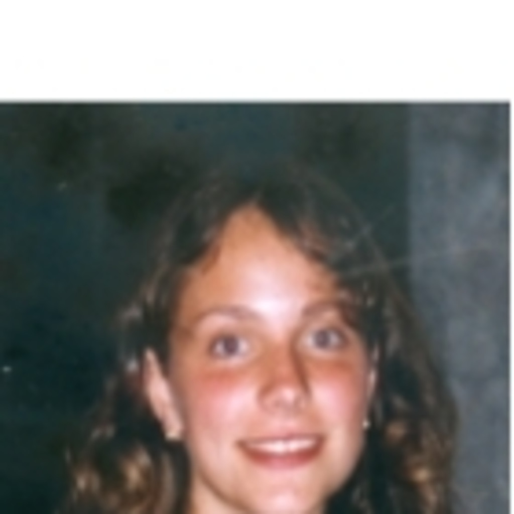 Lucía Kinkel - Services Buyer - Exiros S.A. - Techint Group | XING