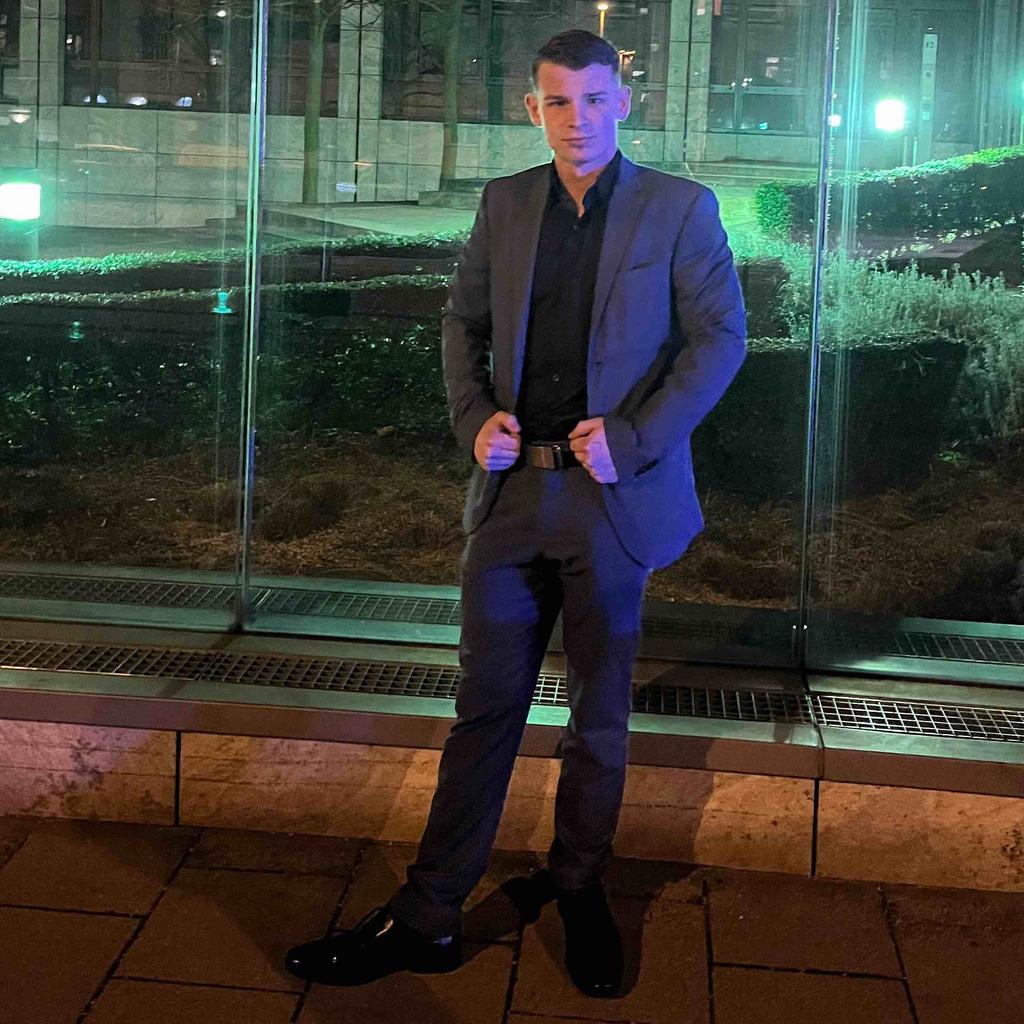 Jonas Miller - Vertriebsunternehmer - Vertriebsunternehmen | XING